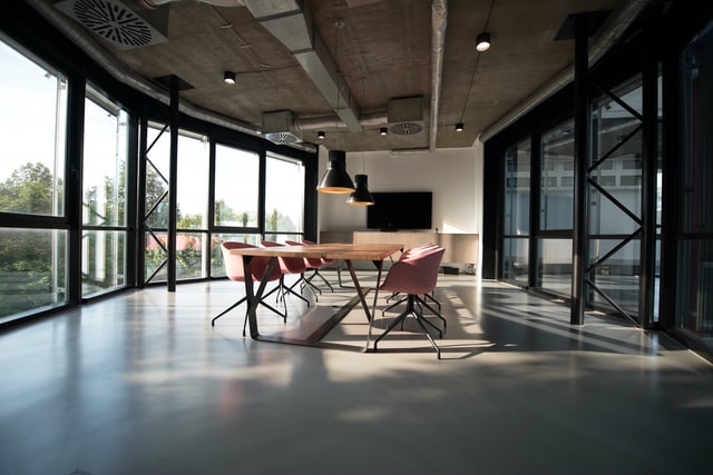 Types of office space layouts you need to know about
