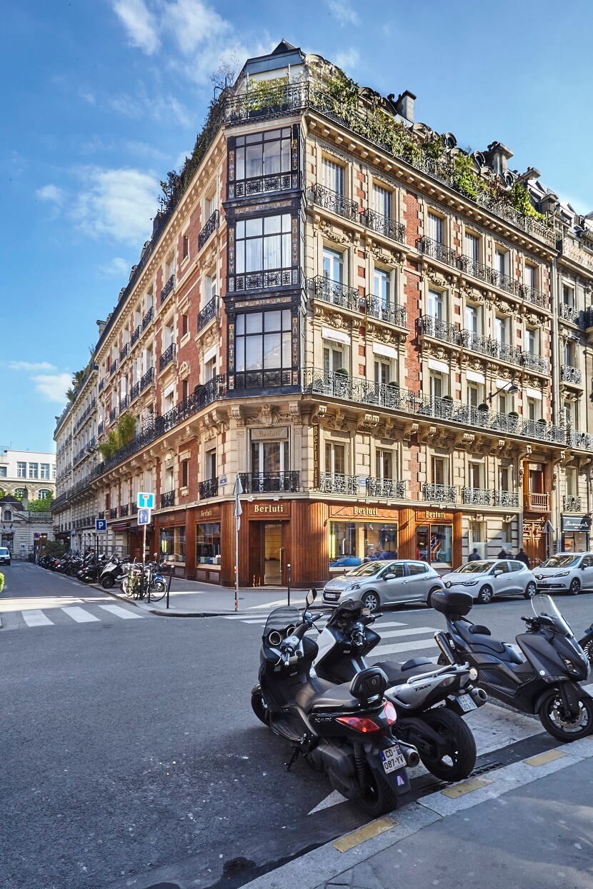 Office space for rent: 26 Rue Marbeuf, Paris