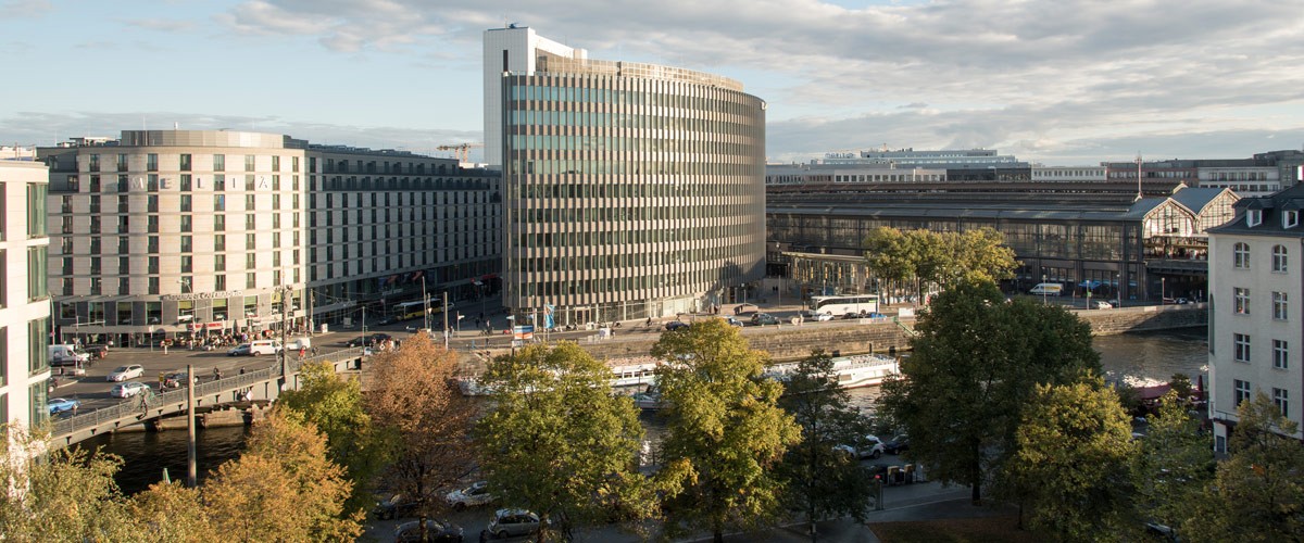 bertolt brecht platz 3